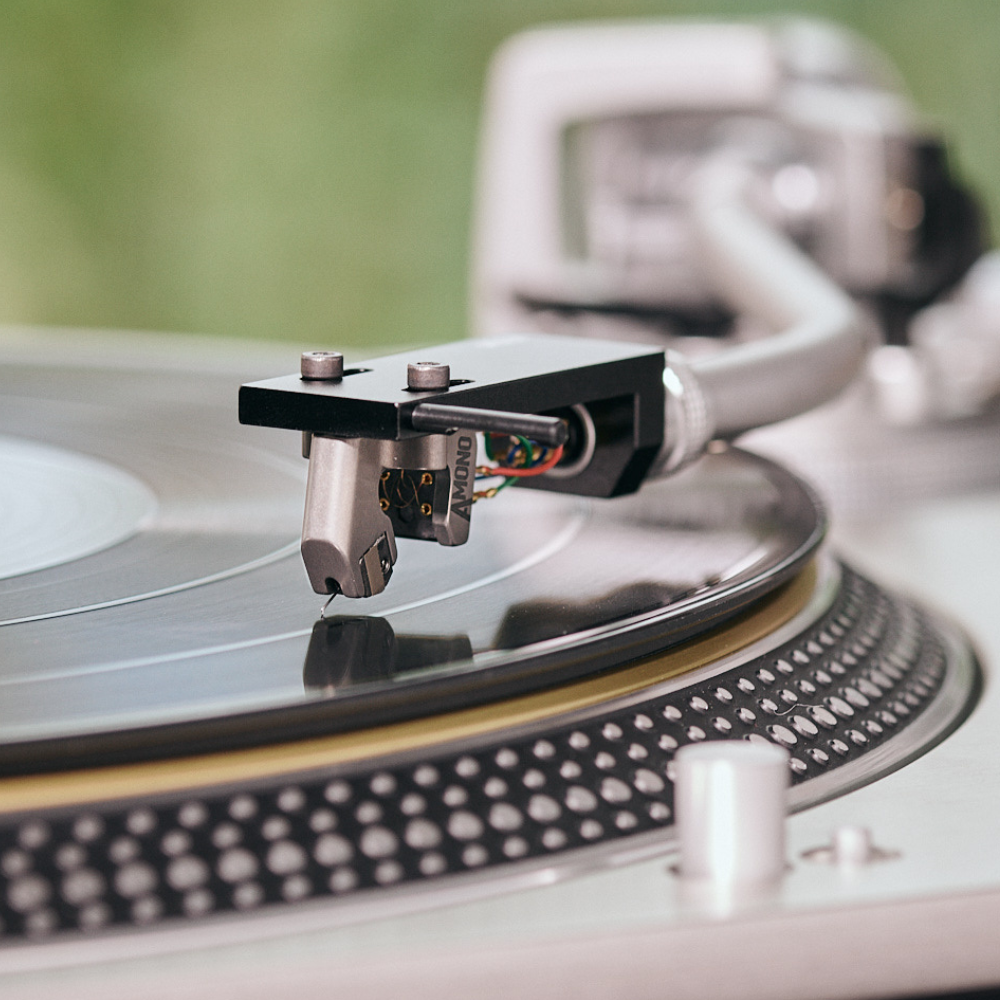 Title: Mono Cartridges for Mono Records | Ortofon