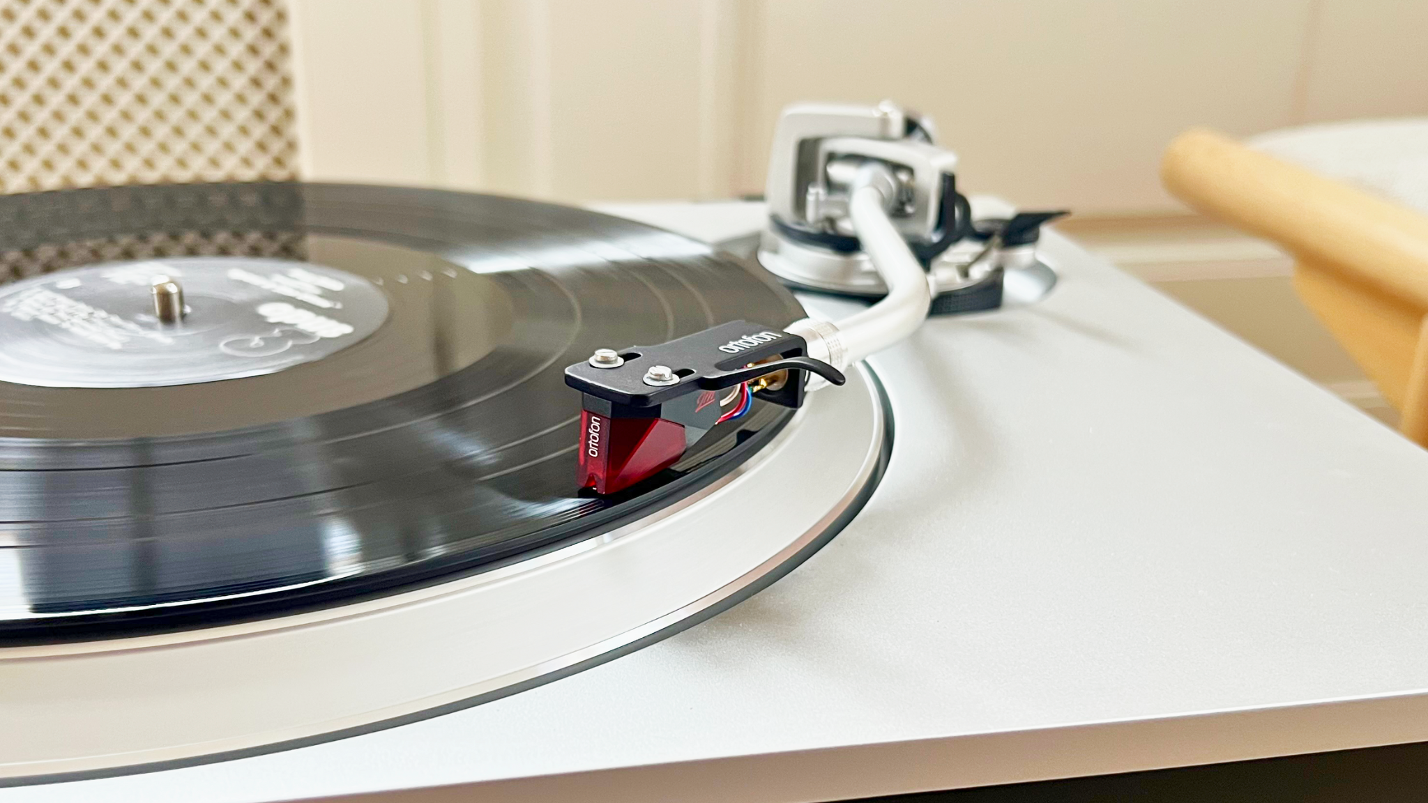 2M Red Premounted – Ortofon